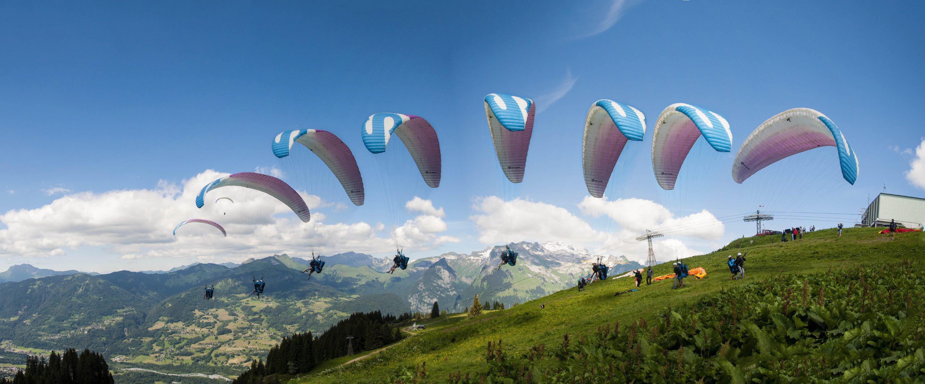 Tandem Parapente à Samoëns - Découverte à partir de 85 € - CheckYeti