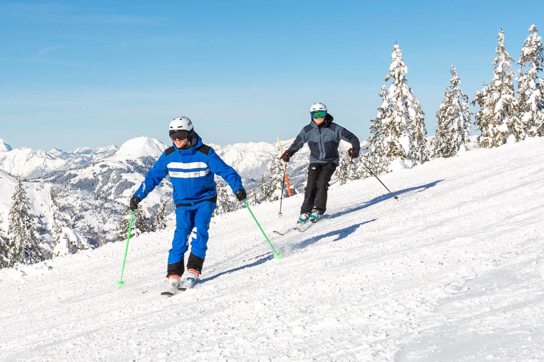 Adult Ski Lessons for Beginners | Element3 Ski School Kitzbühel