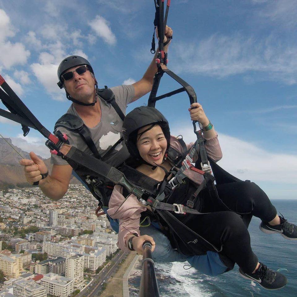 Paragliding in Cape Town from Lion's Head | Icarus Tandem Paragliding ...