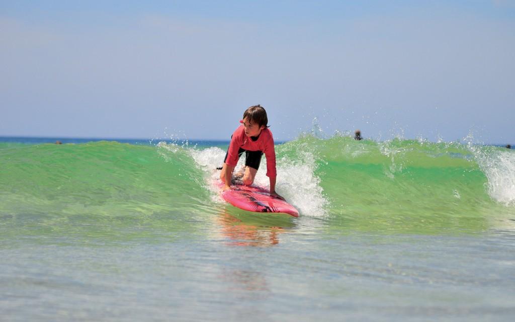 Private Surf Lessons (from 6 y.) on Mimizan Beach | Mimizan Surf Academy