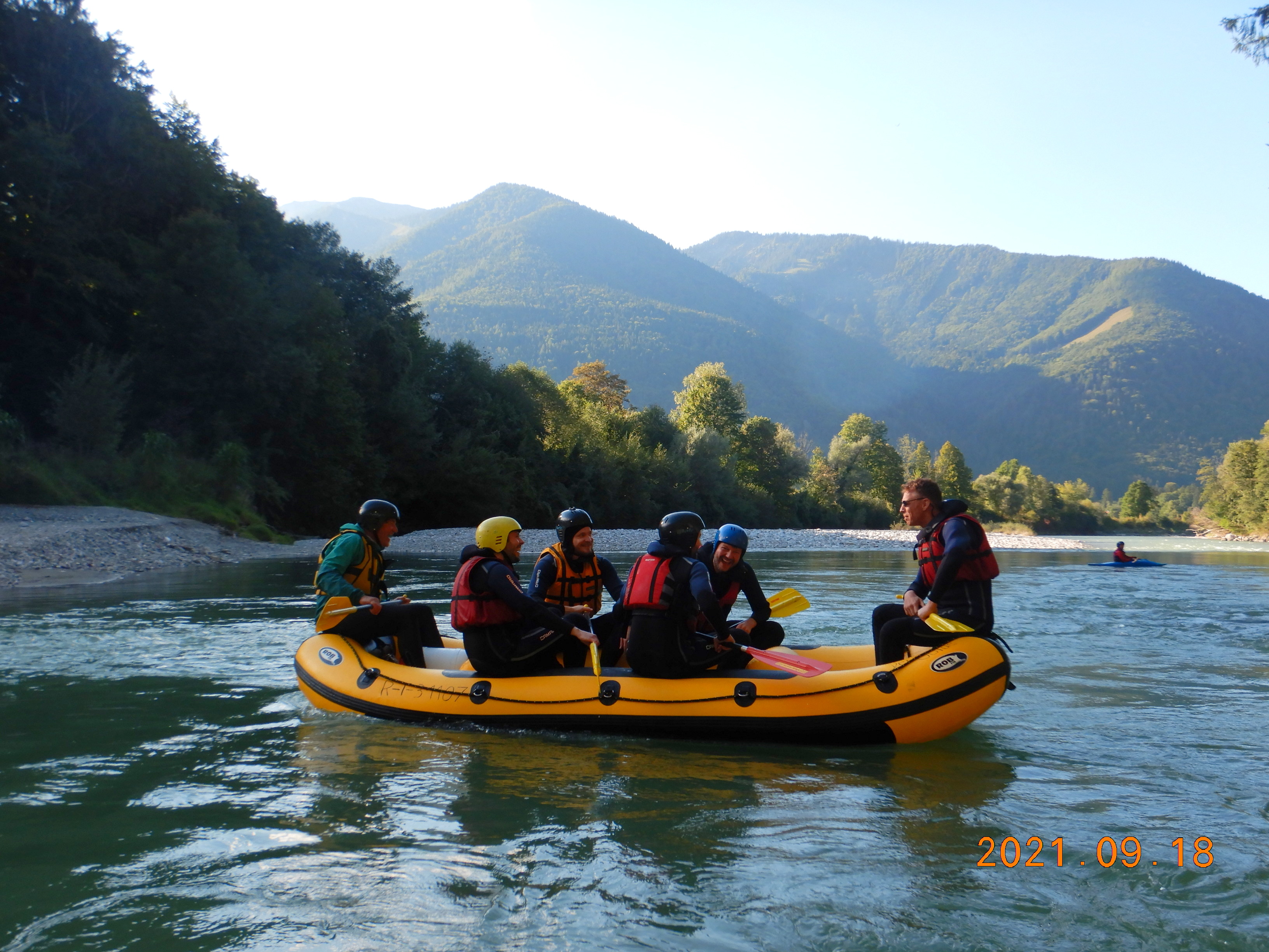 White Water Action Rafting on the Saalach | Outdoor Guide.Tirol