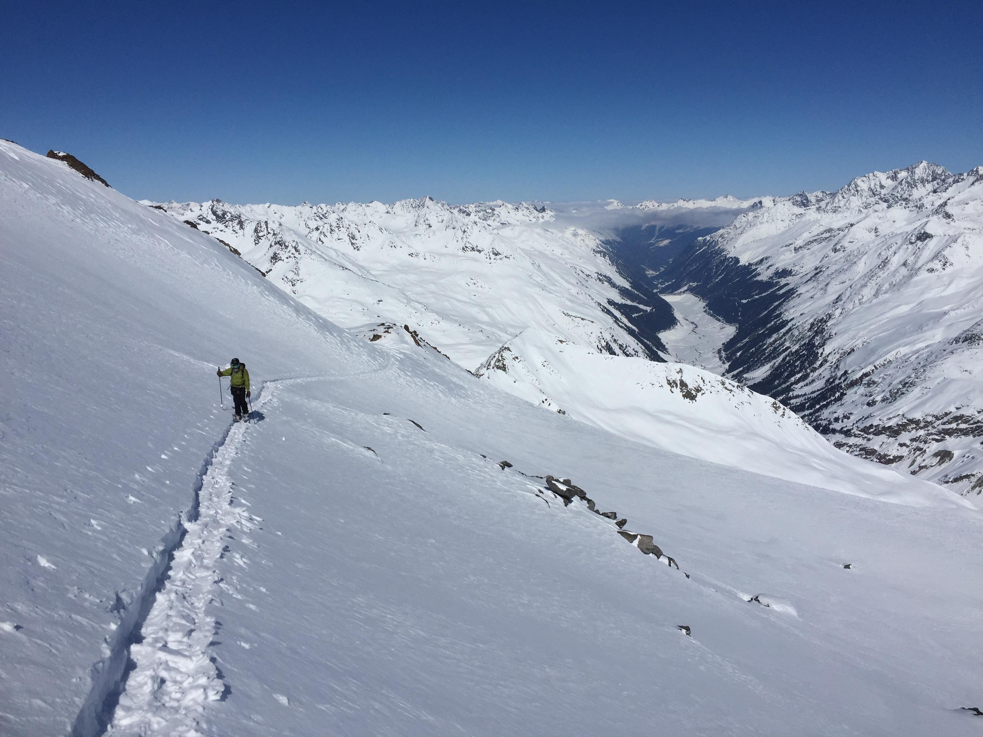Splitboarding Tour | Christian Schnabel - Into the White