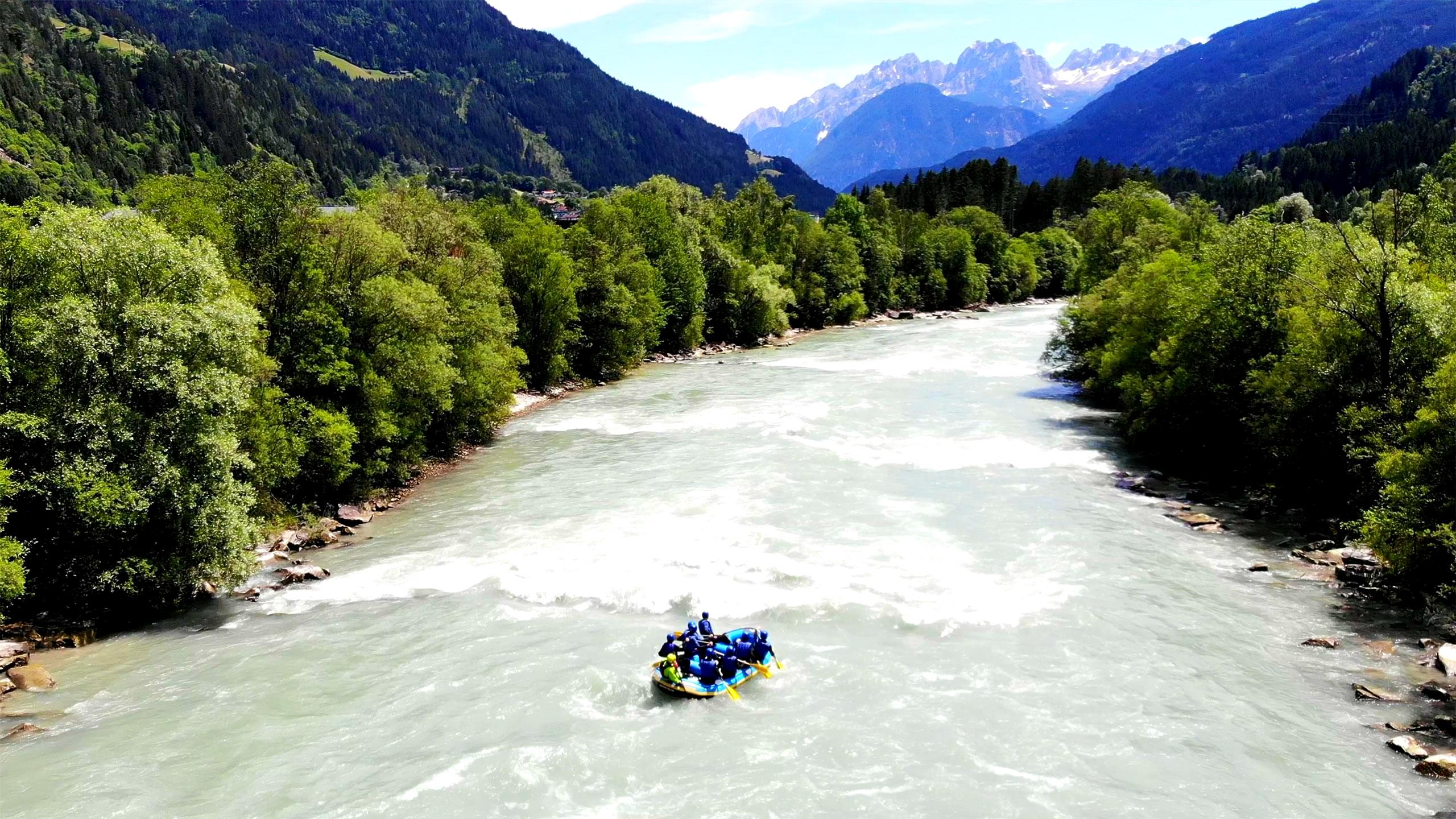 Rafting on the Isel River in Ainet near Lienz for Beginners | Eddy ...